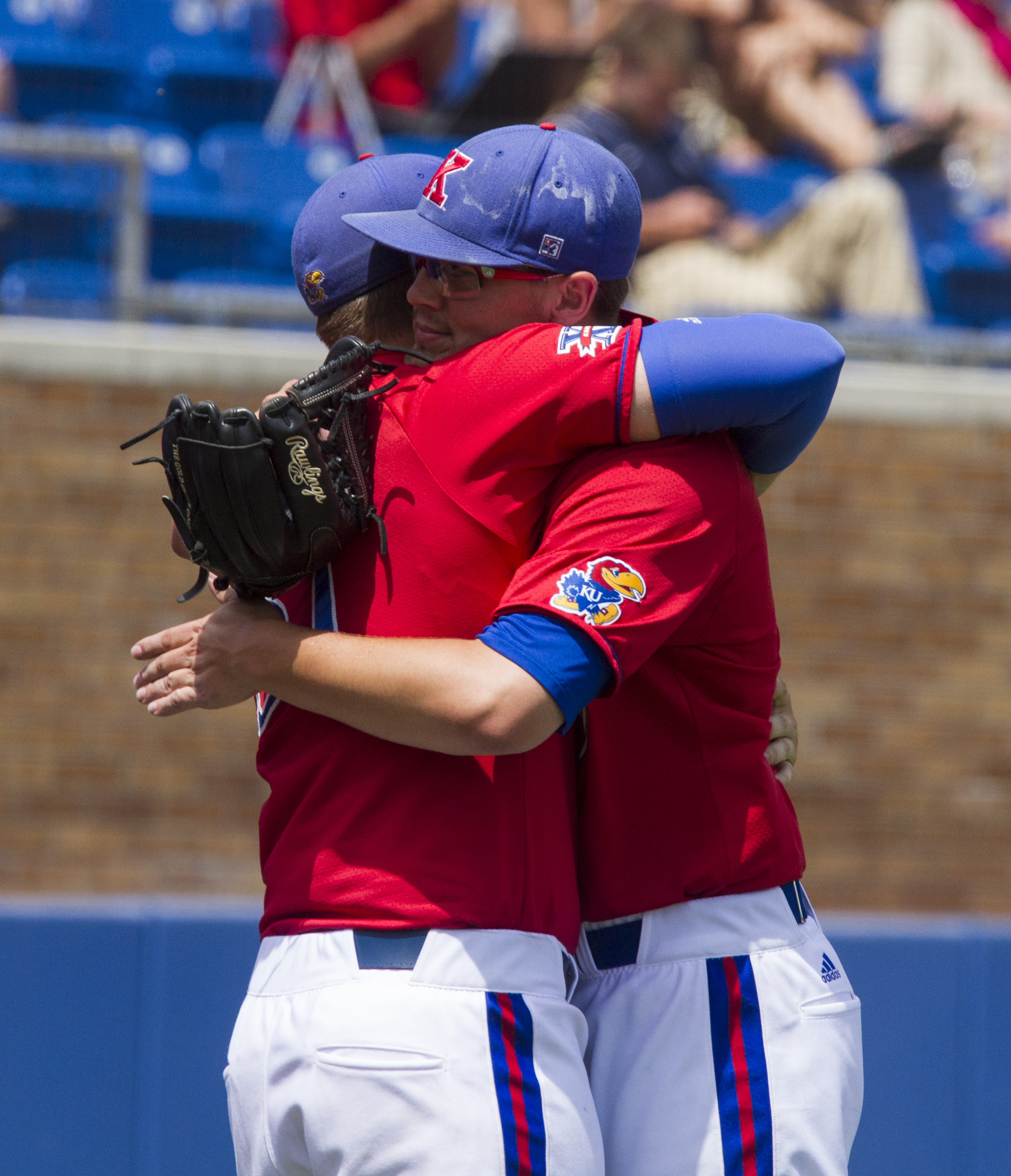 KU baseball sweeps 3rd straight Big 12 series | News, Sports, Jobs ...